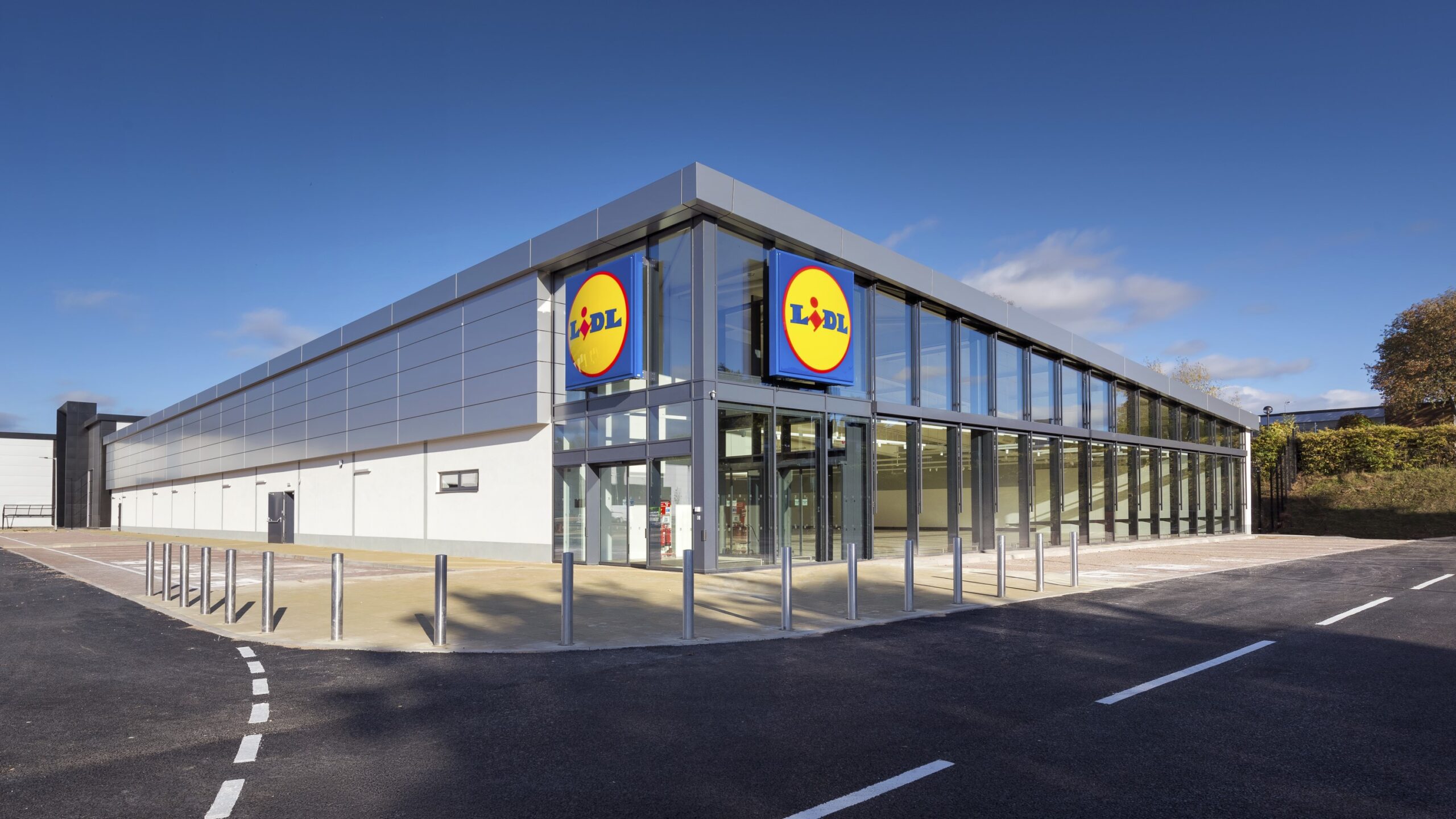 Lidl Lichfield - All Glass Systems